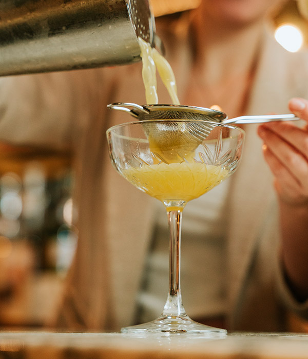 Our Drinks & Cocktails Menu at The Tudor Rose Coulsdon